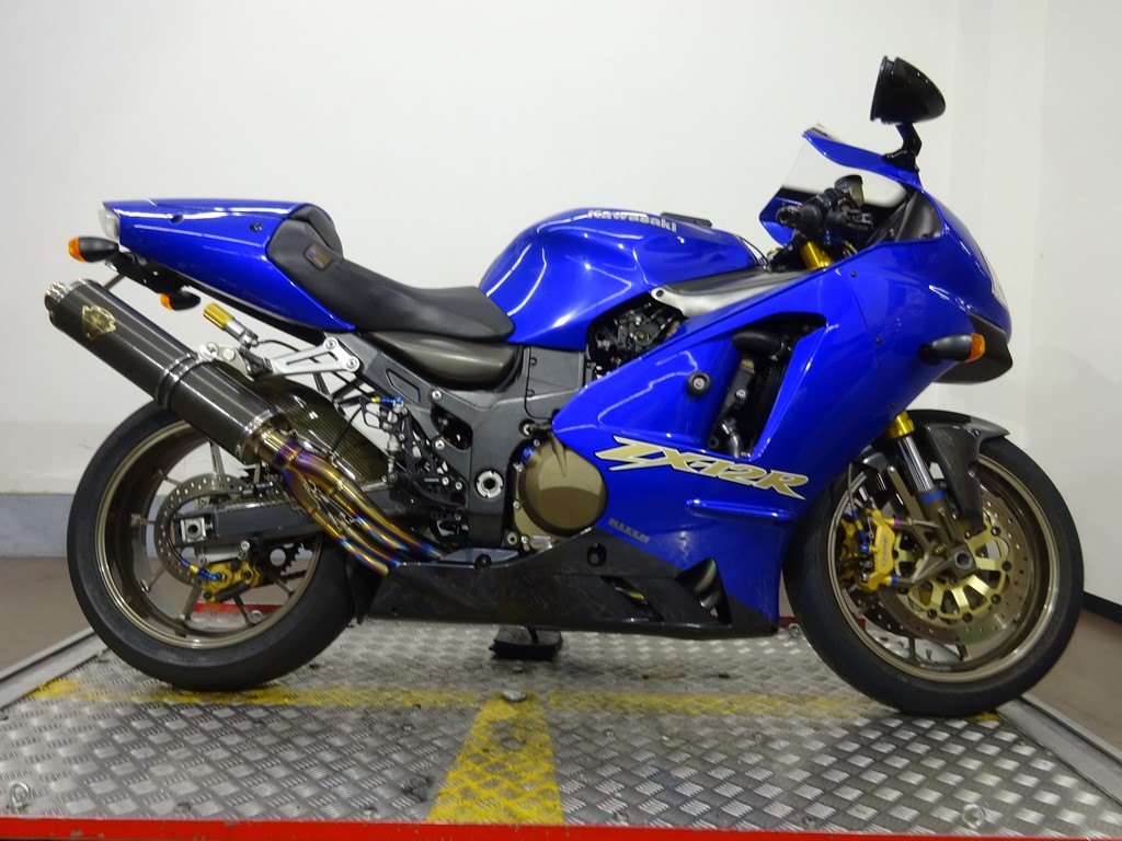 Ninja ZX-12R | カワサキ（KAWASAKI） | リバースオート