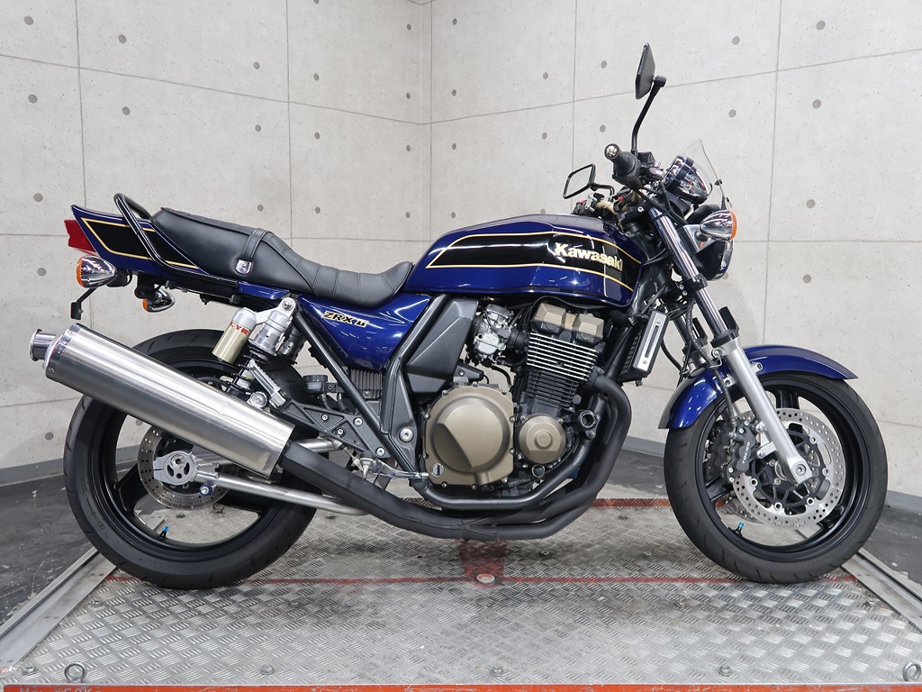 ZRX400-Ⅱ | カワサキ（KAWASAKI） | リバースオート